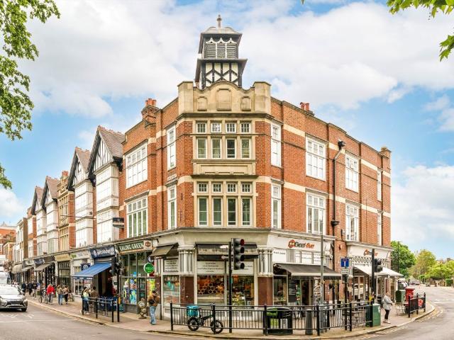 The Green, Ealing W5, 2 bed flat to rent, £2,700 pcm | PrimeLocation
