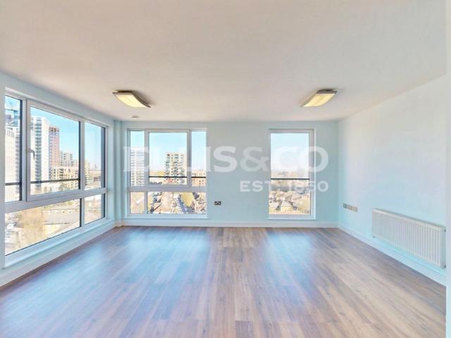 The Green, Southall UB2, 2 bed flat to rent, £2,500 pcm | PrimeLocation