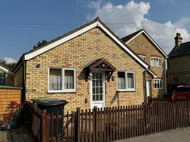 The Green, Stotfold, 2 Bedroom Detached