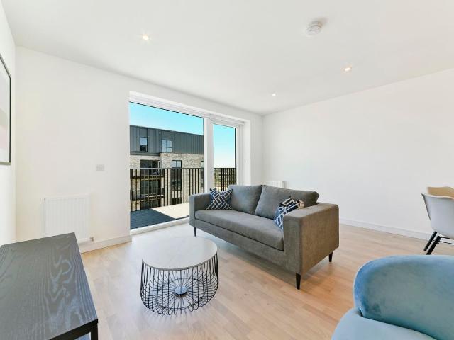 The Green Quarter, Southall, London UB1, 1 bed flat to rent, £1,650 pcm | PrimeLocation