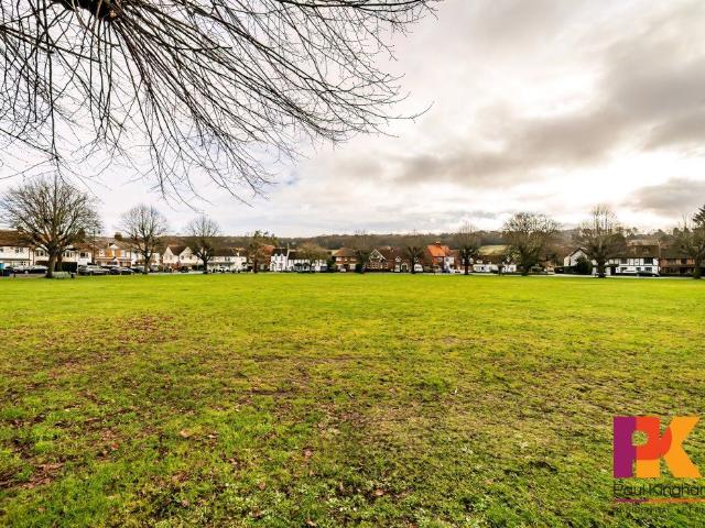 The Green, Wooburn Green HP10, 2 bed flat to rent, £1,195 pcm | PrimeLocation