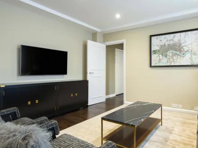 The Greenhouse, 27a Hill Street, London, W1J 5LP, United Kingdom | 3 bed apartment for rent #154592543 | Rentberry