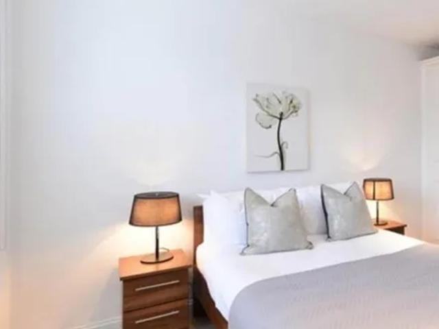 The Greenhouse, 27a Hill Street, London, W1J 5NW, United Kingdom | 1 bed apartment for rent #133736524 | Rentberry