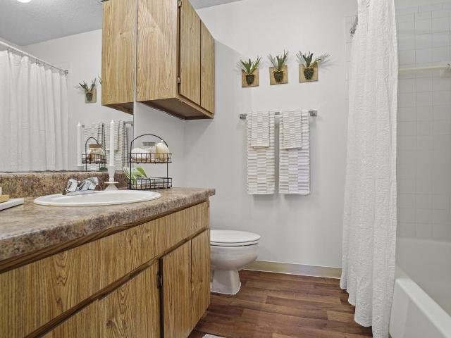 The Greens Of Bedford 3 Bedroom Apartment for Rent at 6508 S 106th East Pl, Tulsa, OK 74133