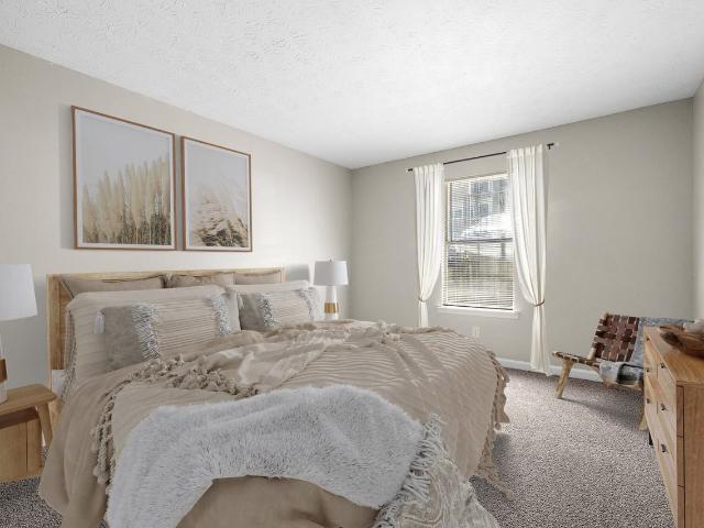 The Greens at Cascade Apartment Homes 3 Bedroom Apartment for Rent at 4355 Cascade Rd Sw, Atlanta, GA 30331
