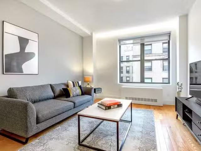 The Greystone, 212 W 91st St, Central Park West Historic Distr.