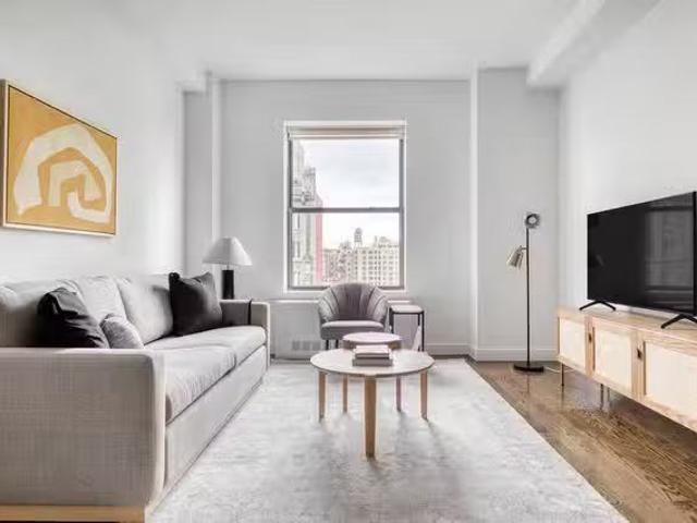 The Greystone, 212 W 91st St, Central Park West Historic Distr.
