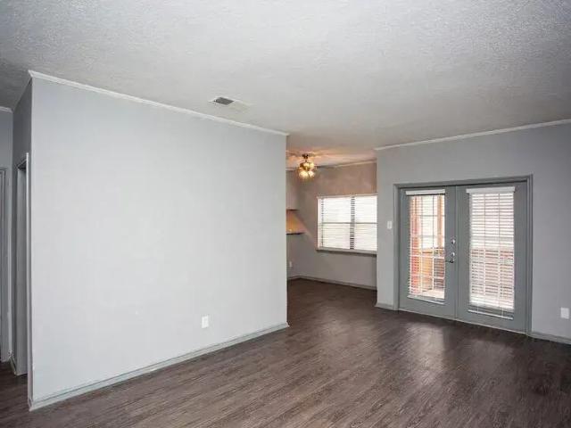 The Griffin Apartments 1 Bedroom Apartment for Rent at 7040 John T White Rd, Fort Worth, TX 76120