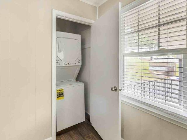 The Grove 3 Bedroom Apartment for Rent at 3926 Marcom St, Raleigh, NC 27606 Southwest Raleigh