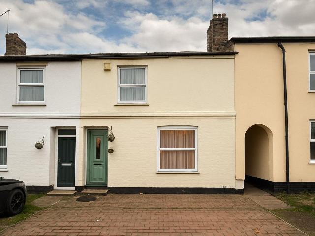 The Grove, Corby NN18, 3 bed terraced house to rent, £1,150 pcm | PrimeLocation