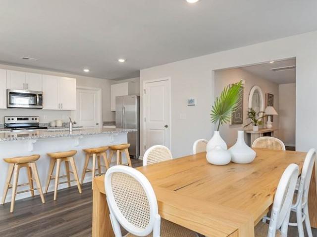 The Grove at Village Oaks 5 Bedroom Apartment for Rent at 2460 Turnworth Cir, Myrtle Beach, SC 29579