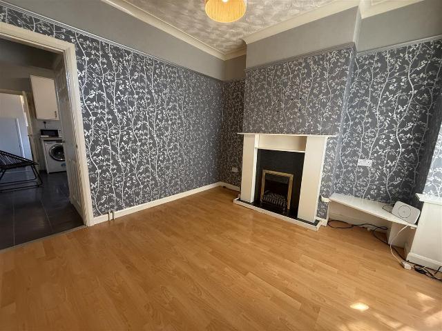 The Grove, Daisy Road, Birmingham B16, 2 bed shared accommodation to rent, £1,000 pcm | PrimeLocation