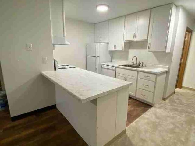 The Grove of White Bear Lake 1 Bedroom Apartment for Rent at 1501 Park St, White Bear Lake, MN 55110 White Bear Lake
