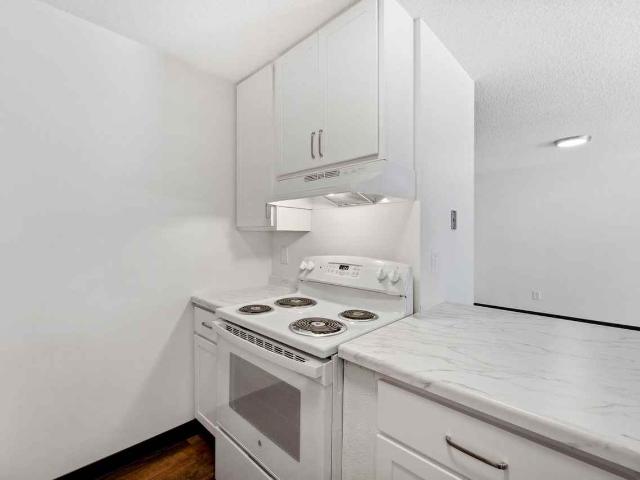 The Grove of White Bear Lake 2 Bedroom Apartment for Rent at 1501 Park Street, White Bear Lake, MN 55110 White Bear Lake