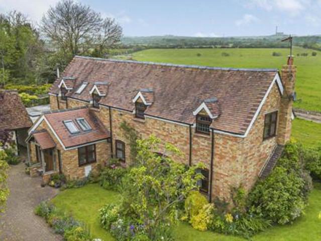 The Grove Mews, Grendon Underwood, 3 Bedroom Detached