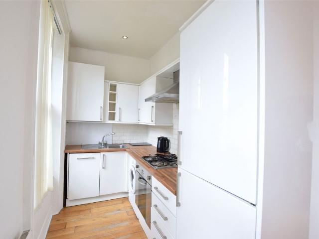 The Grove, Sunderland SR2, 2 bed flat to rent, £695 pcm | PrimeLocation