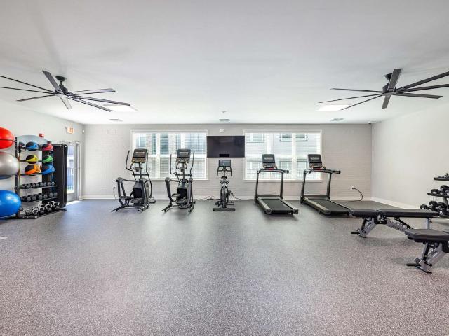 The Groves at Lake Juliana 3 Bedroom Apartment for Rent at 935 Groves Blvd, Auburndale, FL 33823