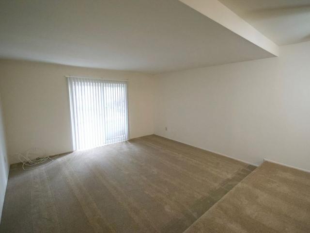 The Groves Apartments and Townhomes 2 Bedroom Apartment for Rent at 2990 Santiago Dr, Florissant, MO 63033