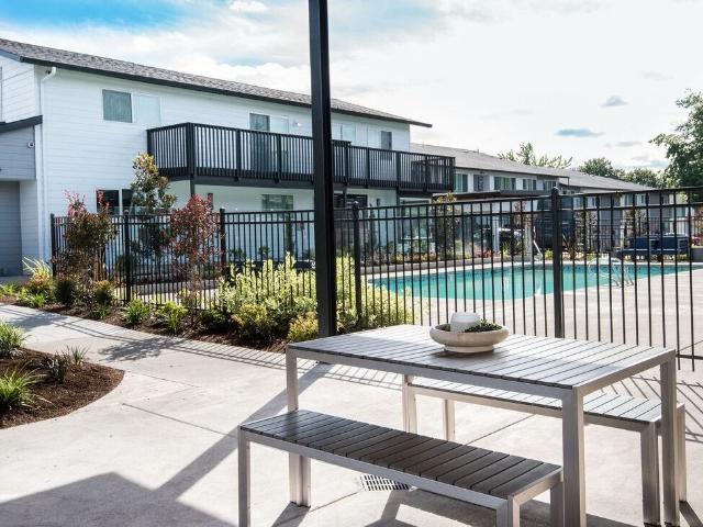 The Groves 1 Bedroom Apartment for Rent at 3500 Ne 17th St, Gresham, OR 97030 Gresham Northeast