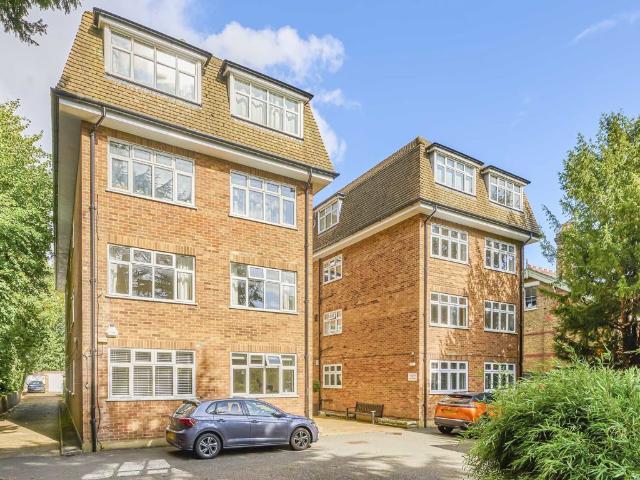 The Downs, West Wimbledon SW20, 2 bed flat to rent, £2,450 pcm | PrimeLocation