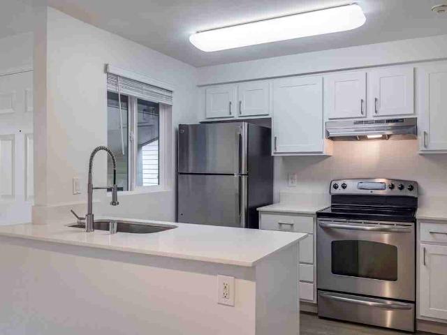 The Docks at Redmond Lakeview 2 Bedroom Apartment for Rent at 4250 W Lake Sammamish Pkwy Ne, Redmond, WA 98052 Viewpoint