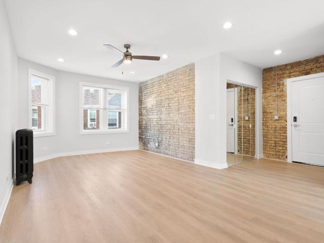 The Damen Fargo 3 Bedroom Apartment for Rent at 7381 N Damen Ave, Chicago, IL 60645 Rogers Park