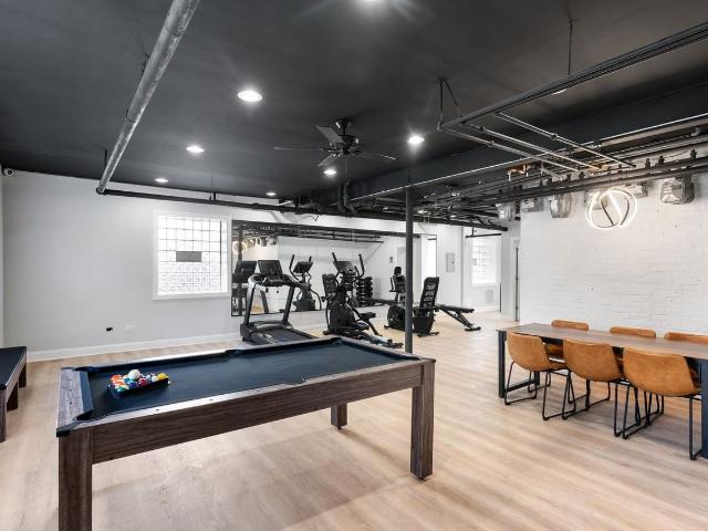 The Damen Fargo 2 Bedroom Apartment for Rent at 7381 N Damen Ave, Chicago, IL 60645 Rogers Park