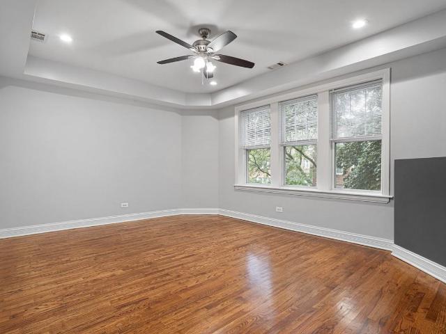 The Damen Jarvis 2 Bedroom Apartment for Rent at 7320 N Damen Ave, Chicago, IL 60645 Rogers Park