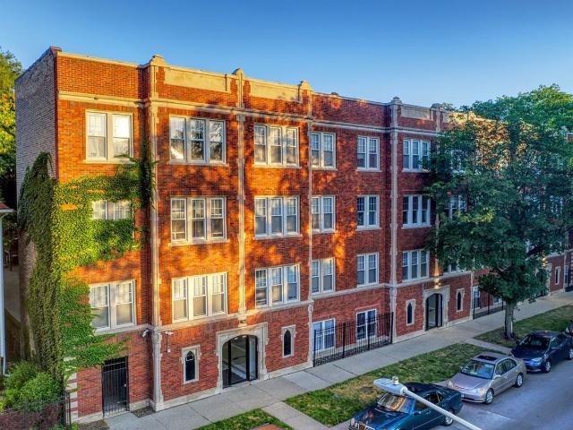 The Damen Jarvis 3 Bedroom Apartment for Rent at 7320 N Damen Ave, Chicago, IL 60645 Rogers Park