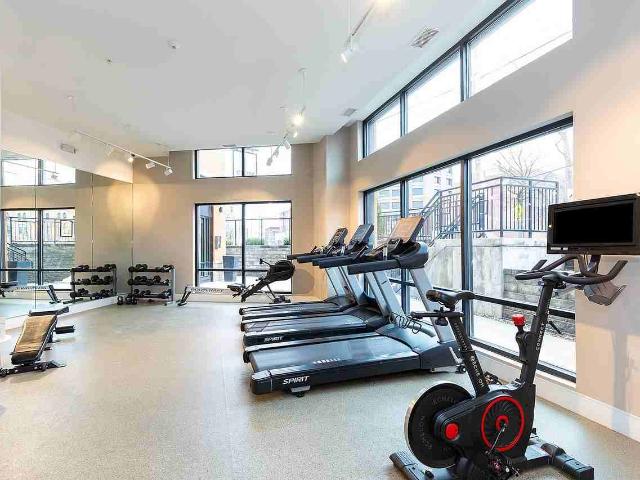 The Dexter 2 Bedroom Apartment for Rent at 2800 Franklin Blvd, Cleveland, OH 44113 Ohio City