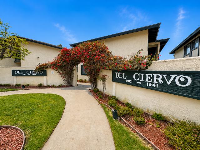 The Del Ciervo Apartments 2 Bedroom Apartment for Rent at Del Ciervo Apts, A Co Tenancy, Oxnard, CA 93030 La Colonia