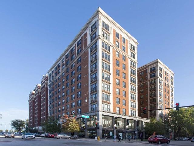 The Del Prado 1 Bedroom Apartment for Rent at 5307 S Hyde Park Blvd, Chicago, IL 60615 Hyde Park