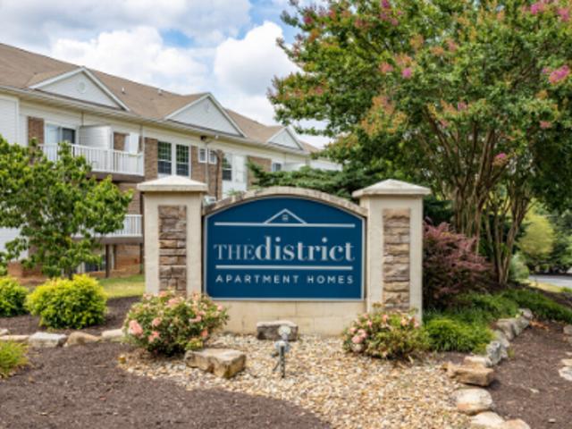The District Knoxville 2 Bedroom Apartment for Rent at 505 Buckeye Dr, Knoxville, TN 37919