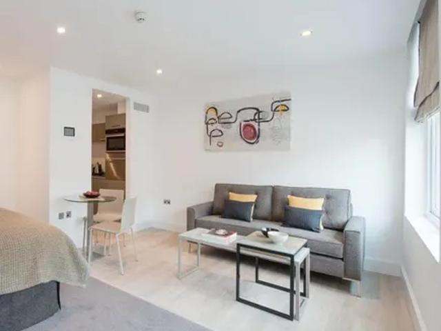 The Drunken Butler, 20 Rosebery Avenue, London, EC1R 4TA, United Kingdom | 1 bed apartment for rent #136264022 | Rentberry