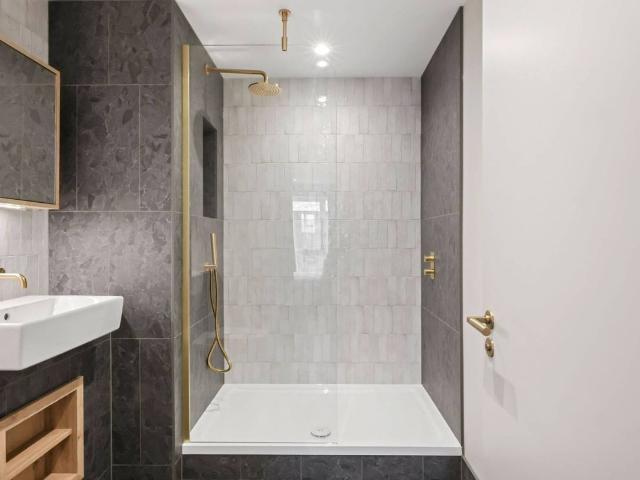 The Draper, Colindale, London NW9, 2 bed flat to rent, £2,750 pcm | PrimeLocation