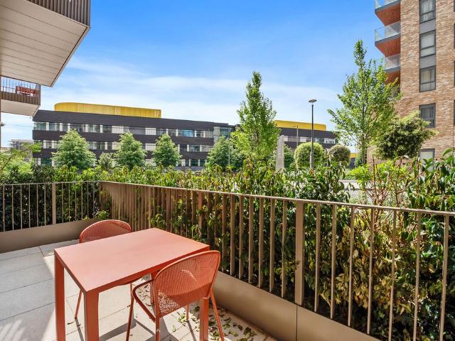 The Draper, Draper House, Colindale. 1 bed flat to rent £2,130 pcm £492 pw