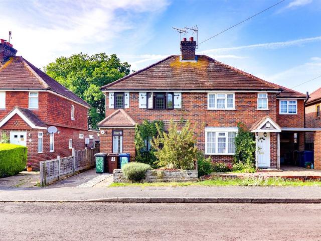 The Drive, Cranleigh GU6, 2 bed property to rent, £1,700 pcm | PrimeLocation