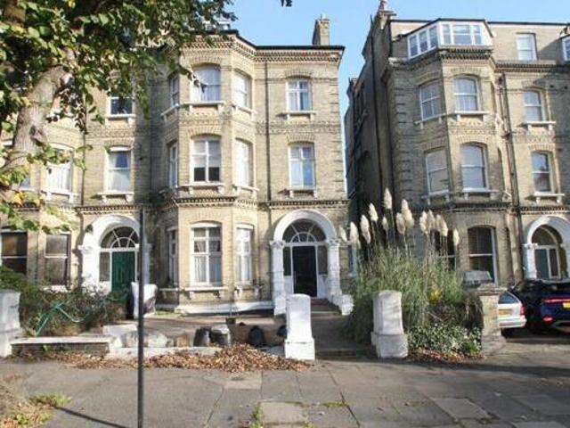 The Drive, Hove, Studio Flat For
