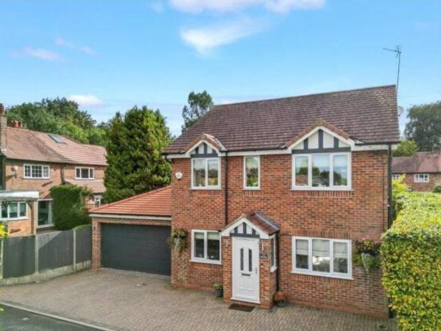 The Drive, Hale Barns, 3 Bedroom Detached