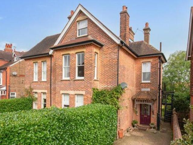The Drive, Sevenoaks, 2 Bedroom Apartment
