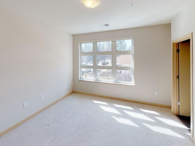 The Dude Abodes 1 Bedroom Apartment for Rent at 902 Drake St, Madison, WI 53715 Greenbush