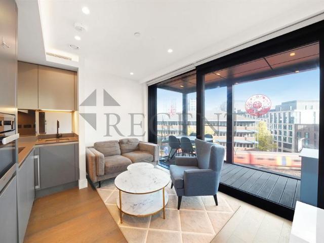 The Dumont, Albert Embankment, SE1 1 bed apartment to rent £2,850 pcm £658 pw
