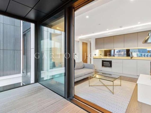 The Dumont, Albert Embankment, Vauxhall, London, SE1
