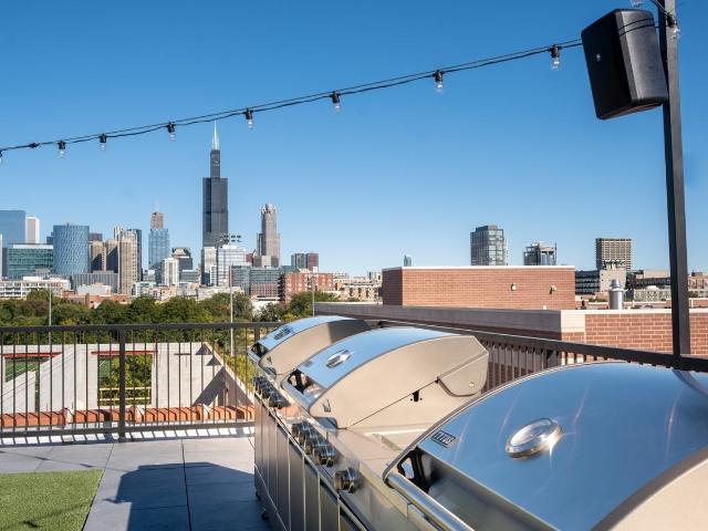 The Duncan Studio Apartment for Rent at 1515 W Monroe St, Chicago, IL 60607 Near West Side