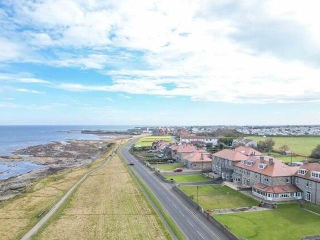 The Dunes, The Penthouse, St. Aidans, 3 Bedroom Flat