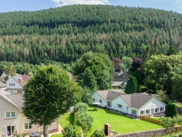 The Dykes, Leithen Road, 5 Bedroom Detached