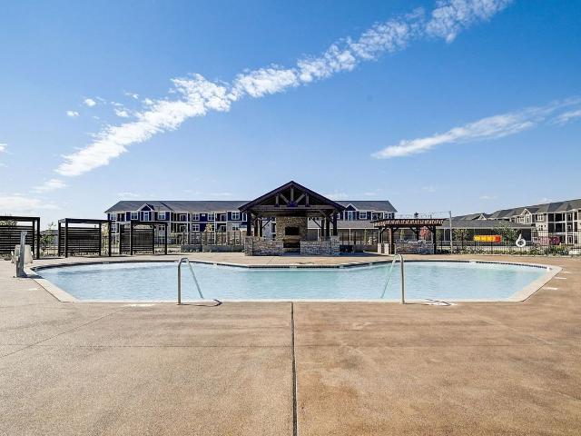 The E Elevated Living in Whitestown 3 Bedroom Apartment for Rent at 5821 Elevated Way, Whitestown, IN 46075