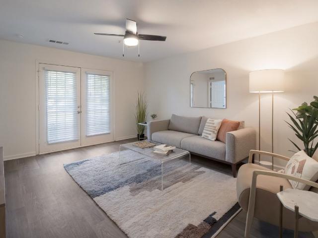 The Emerson 3 Bedroom Apartment for Rent at 2426 Thoroughbred Dr, Bowling Green, KY 42104