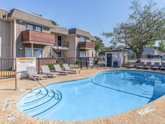 The Encore on Mustang 2 Bedroom Apartment for Rent at 3037 Mustang Dr, Grapevine, TX 76051