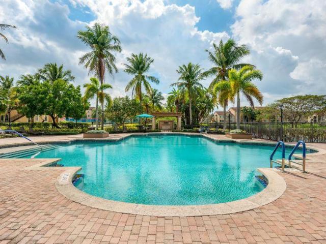 The Enclave Apartments at Waterways 3 Bedroom Apartment for Rent at 4359 Sw 10th Pl, Deerfield Beach, FL 33442